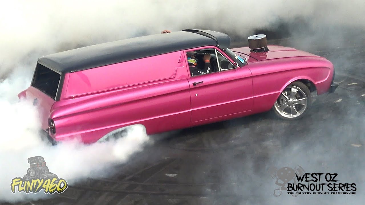 398ci WINDSOR XM PANEL VAN AT KONDININ BURNOUTS - YouTube