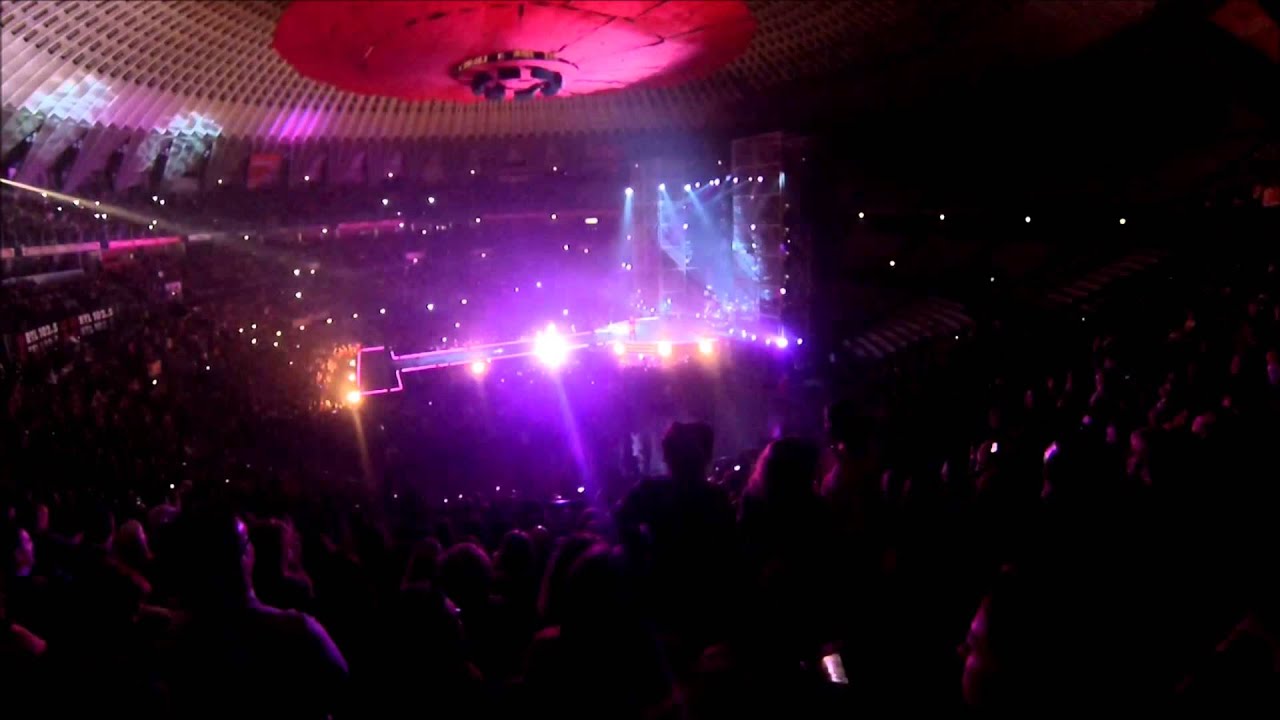 GoPro HERO 3 music concert "Antonacci" contest HD - YouTube