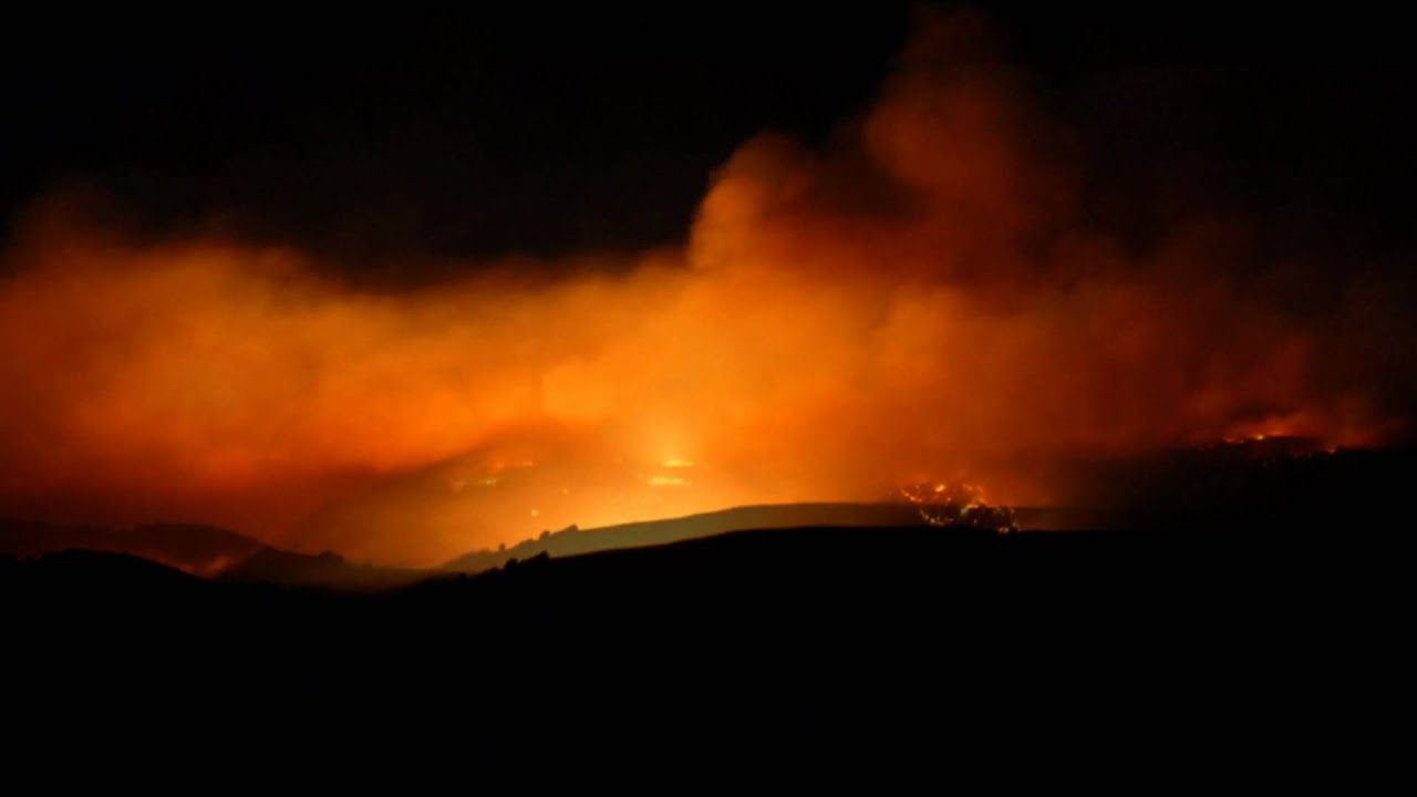 Mt Allan Forest Fire, New Zealand - YouTube