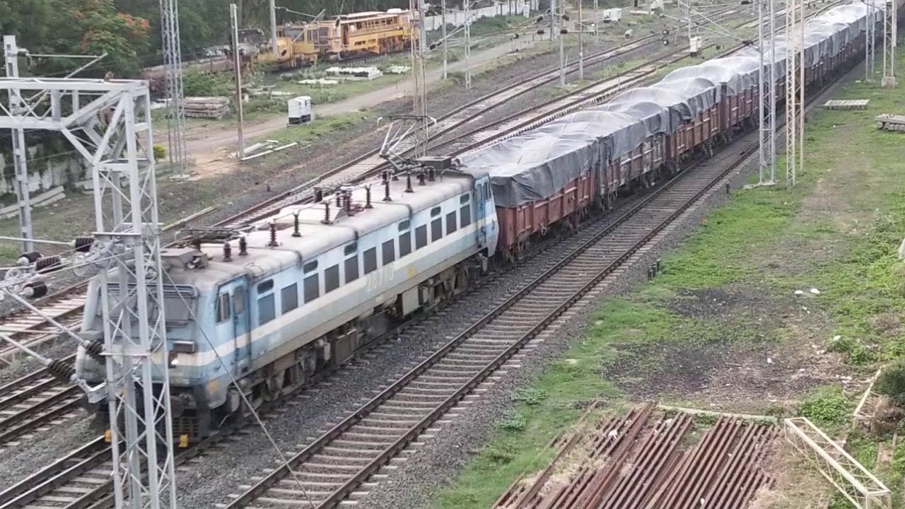 #HEAVY FREIGHT TRAIN OF INDIAN RAILWAYS !!! - YouTube