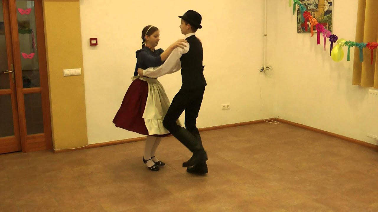 Fehér Virág- Fehér Levente: Vág- Garam közi táncok - YouTube