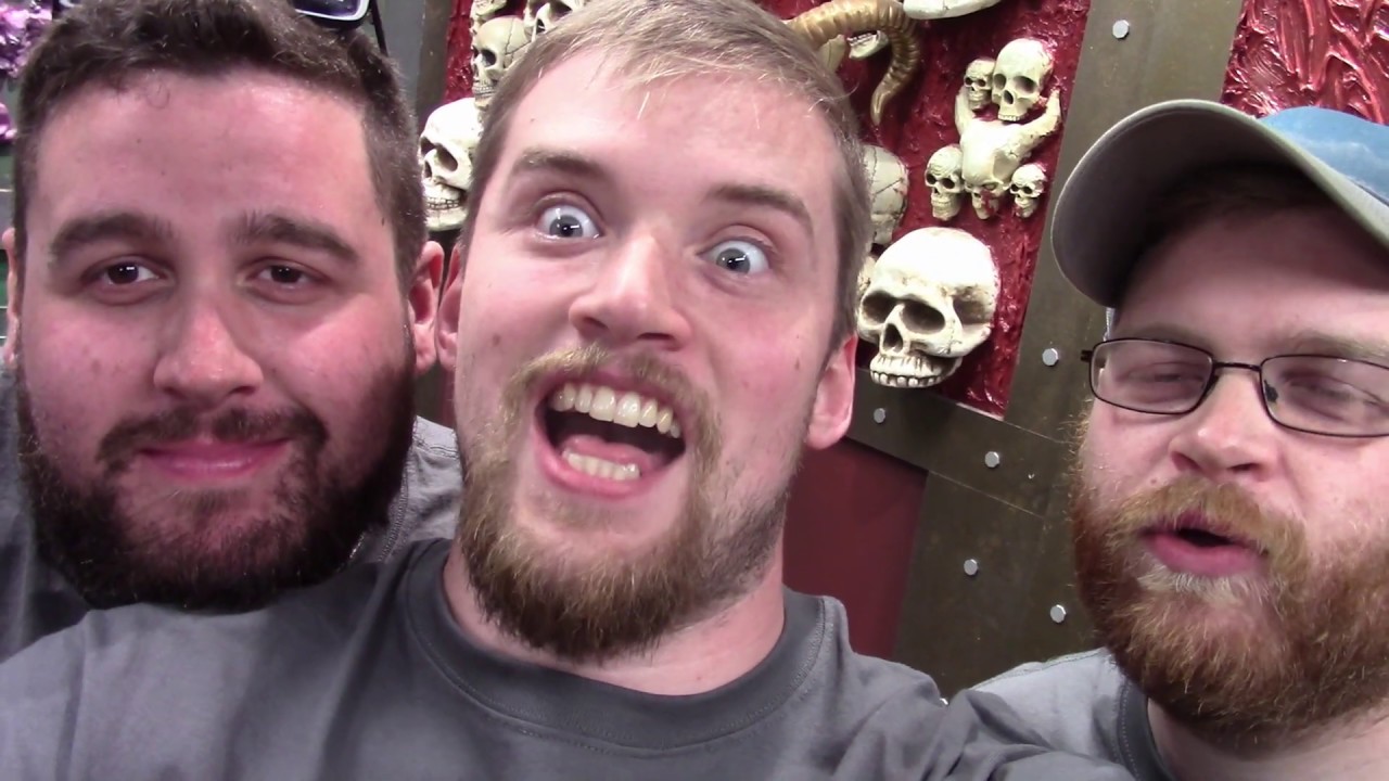 Warhammer 40k 8th Edition Battle Report - Khorne Daemons vs Eldar at ...