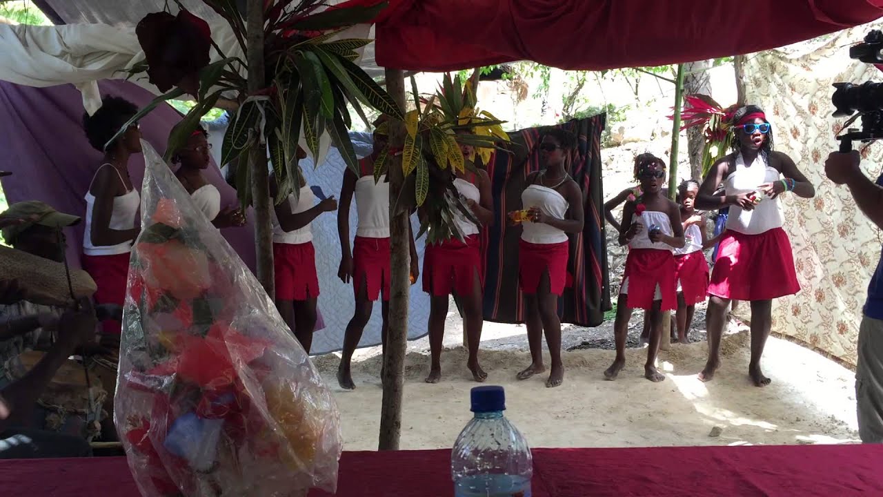 Dancers in Marbial - YouTube