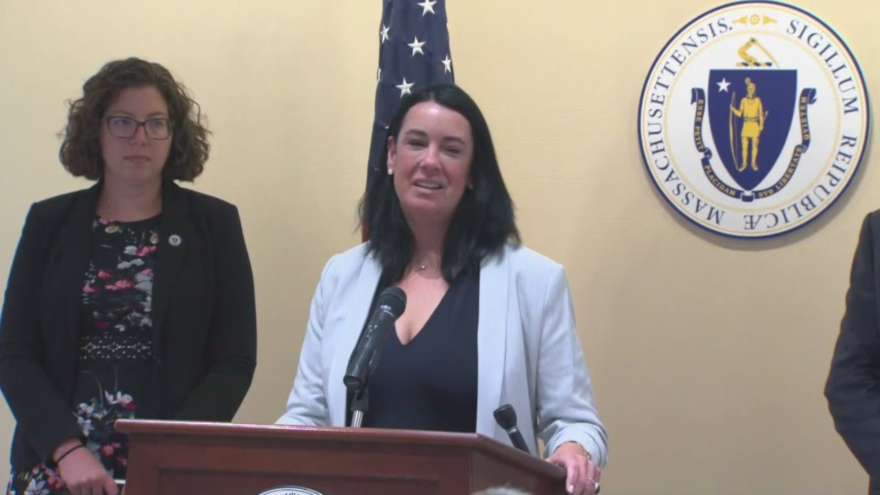 Conrad Roy's Mother: 'I'm So Proud Of My Son' - YouTube
