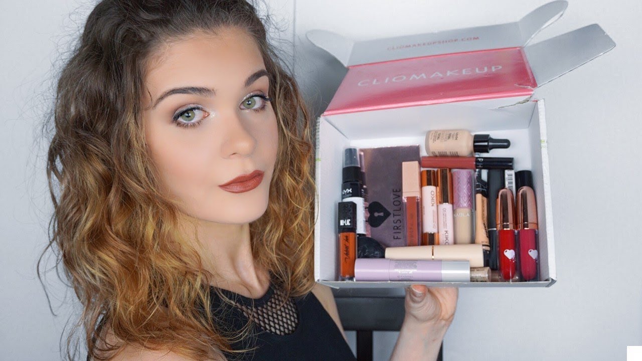 Progetto Smaltimento Prodotti + My Travel Makeup Bag | Cosa Mi Porto in ...