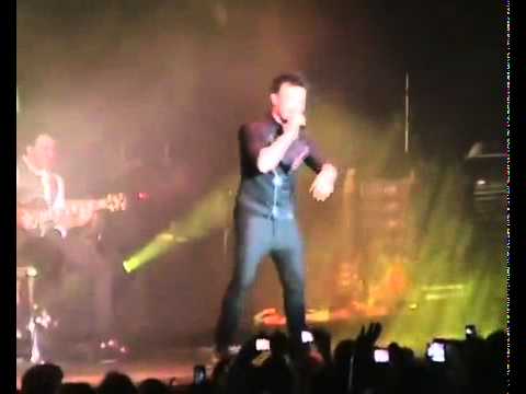 TARKAN      Isim Olmaz Live Canli Performance Performans HD AVRUPA Konseri Stuttgart 2011