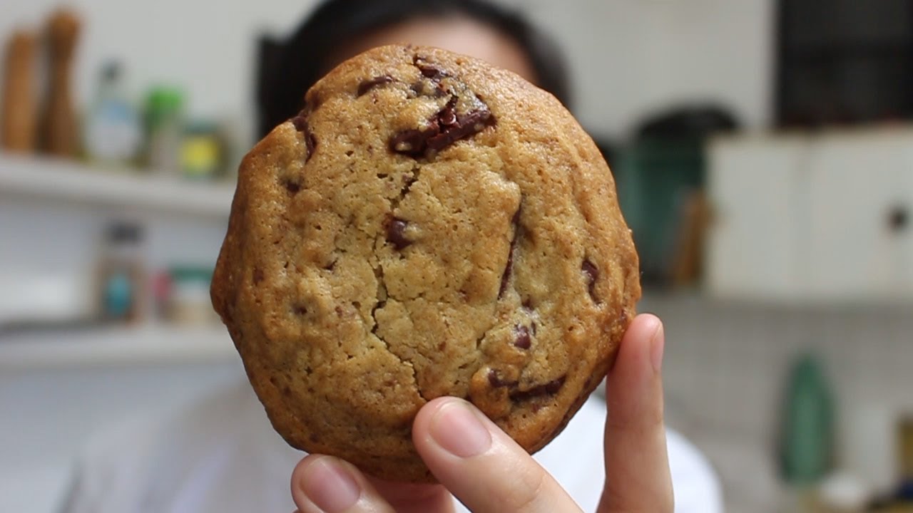 The Perfect Chewy Chocolate Chip Cookie Recipe | MegCooks - YouTube