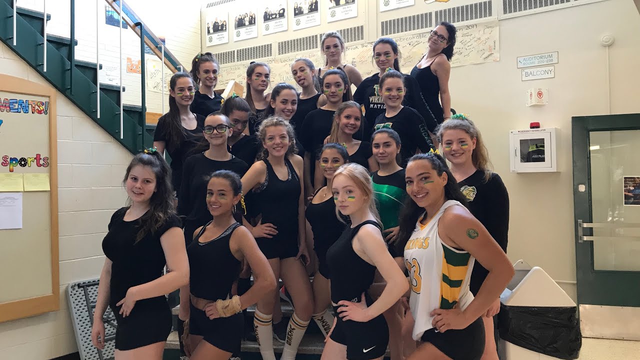 Lockerby Composite School Cheerleading Routine Christmas 2018 - YouTube