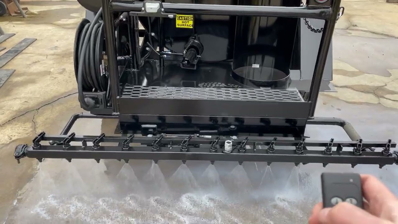 6' Spray Bar Hydraulically Actuated - YouTube