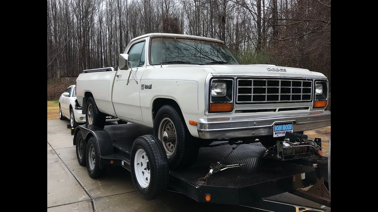 HEMI SWAPPED 1ST GEN RAM! PT.1! - YouTube