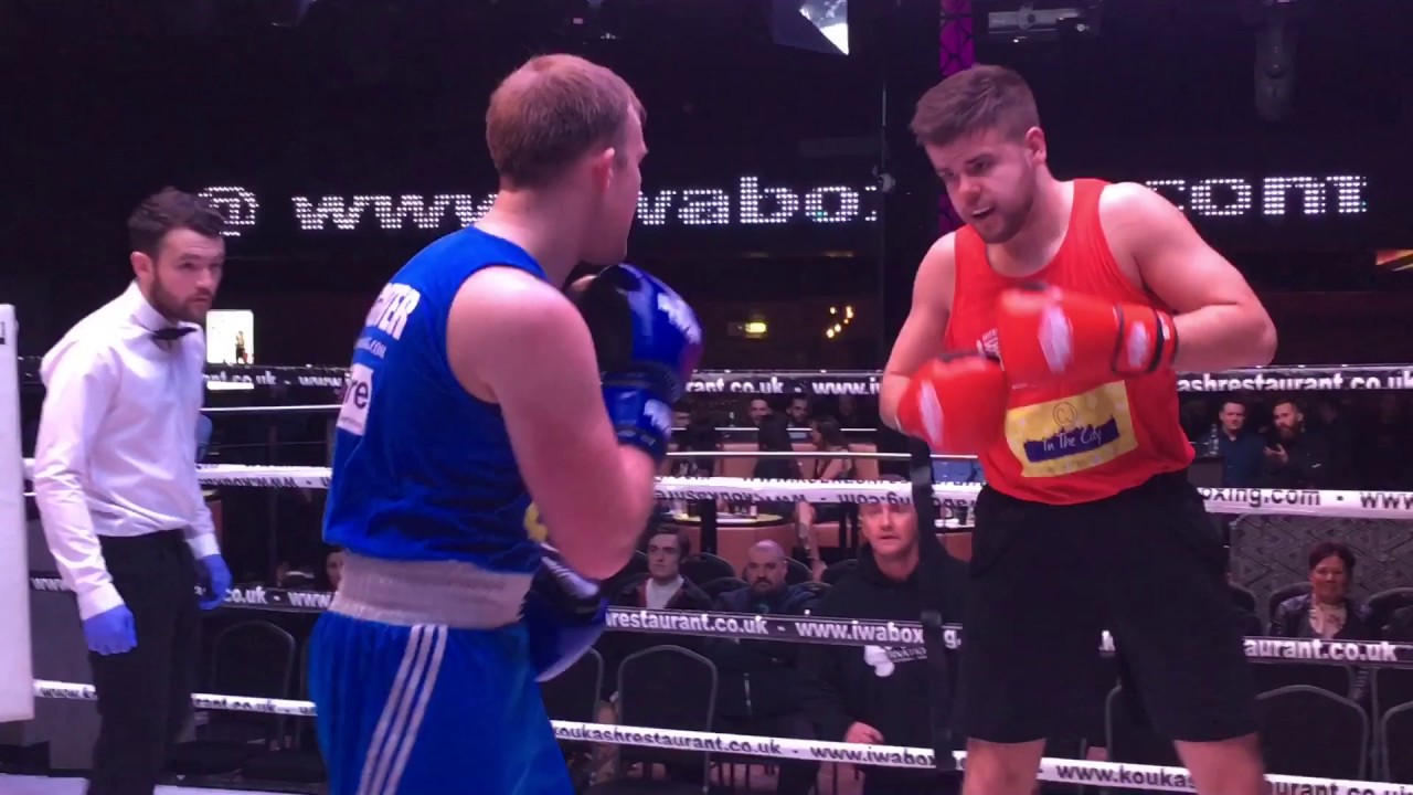 IWA BOXING 18 BIRMINGHAM - TOM BERRY V MICHAEL WALSH - YouTube
