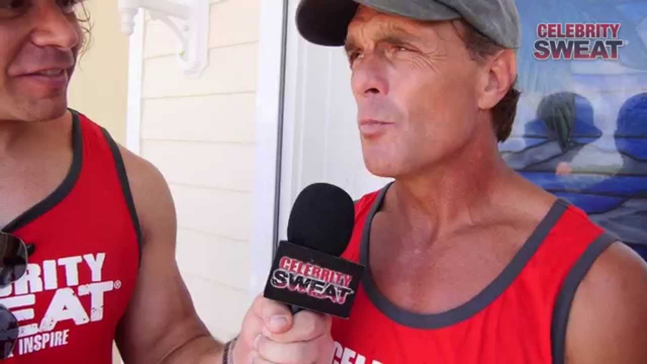 Doug Flutie Home and Career Memorabilia Tour - YouTube