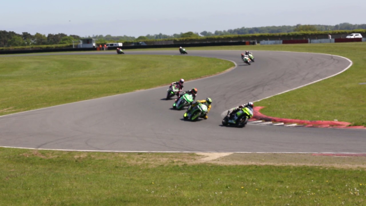 ACU TEAM GREEN JUNIOR CUP & SENIOR 300 (RACE 4) - YouTube