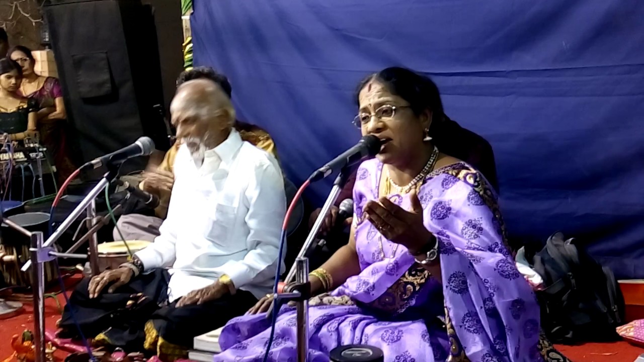 Unnai deivam enbada by usha - YouTube