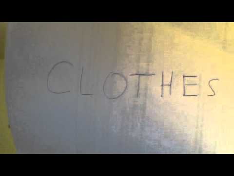 How to pronounce Clothes - YouTube