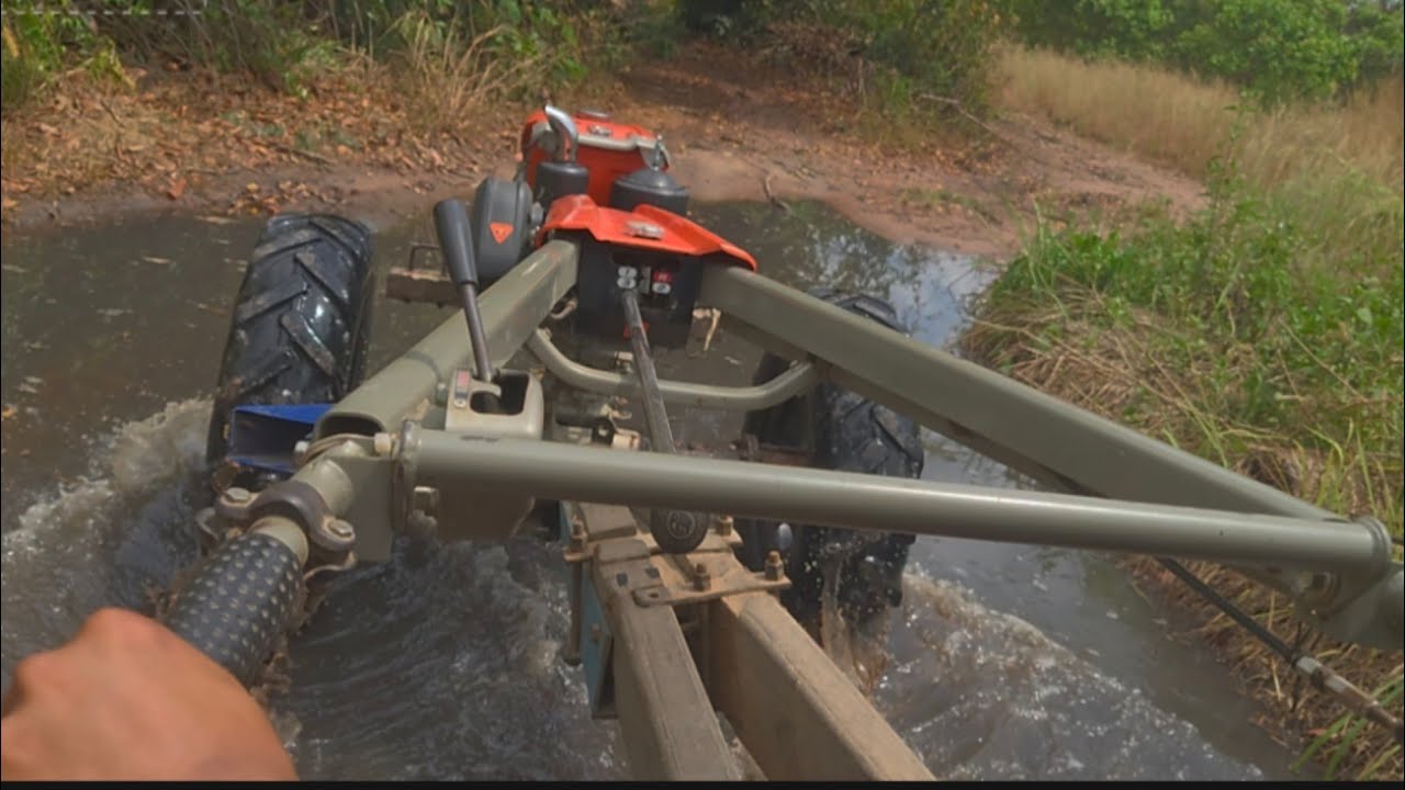 Kubota RT 140 bulldozer to the plantation 0157 - YouTube