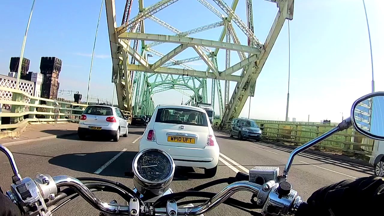 Indecisive Fiat 500 Driver - YouTube