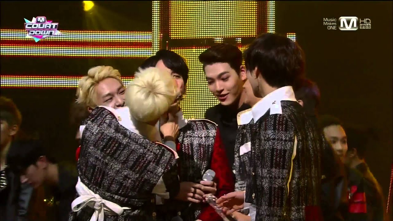 [131031] SHINee 샤이니 Halloween Dorks - YouTube