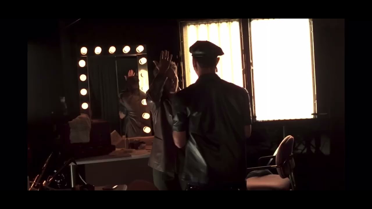 On the Line (2001) and NSYNC “Behind the scenes” Clip - YouTube