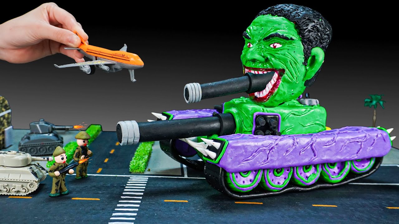😬😬 Making TANK HULK Sculptures With Clay - YouTube