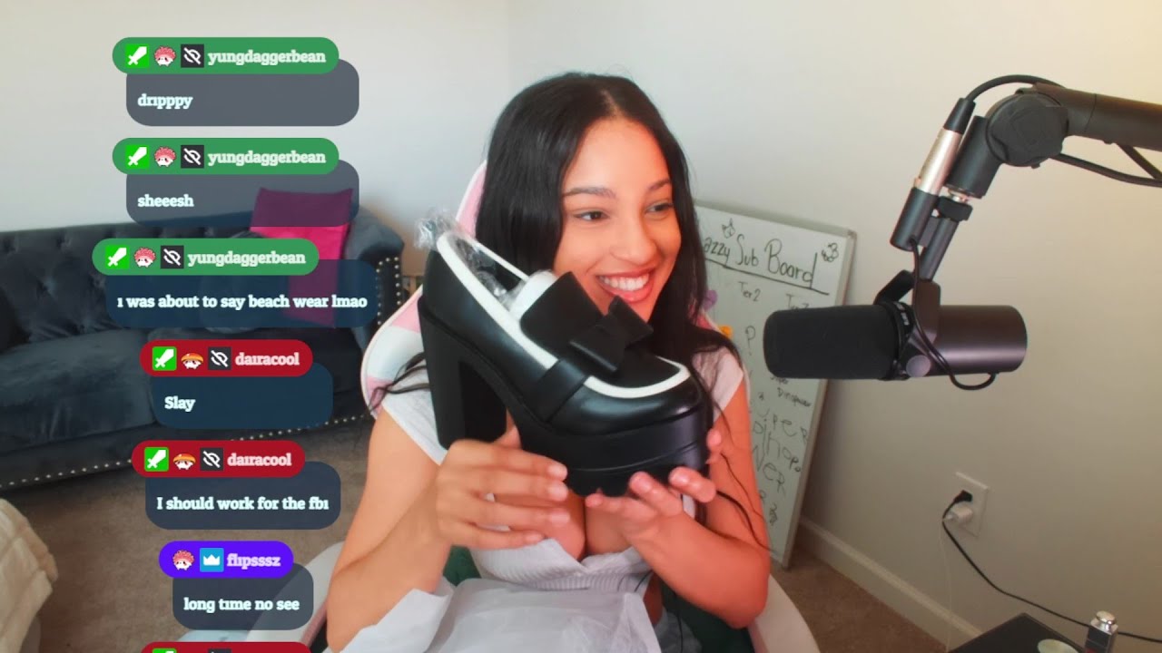 LAZZYBEANS FIRST UNBOXING VIDEO!! - YouTube