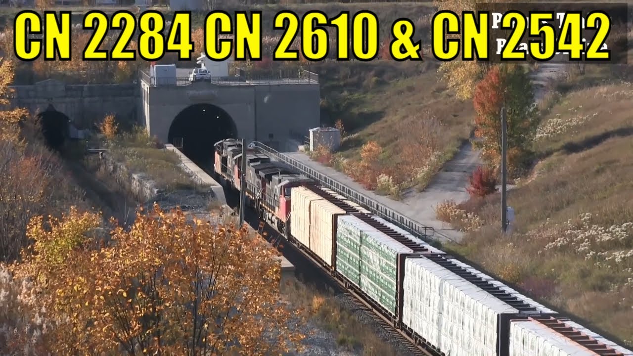 CN 385 Manifest Train CN 2284 CN 2610 & CN 2542 Locomotives To Tunnel - YouTube