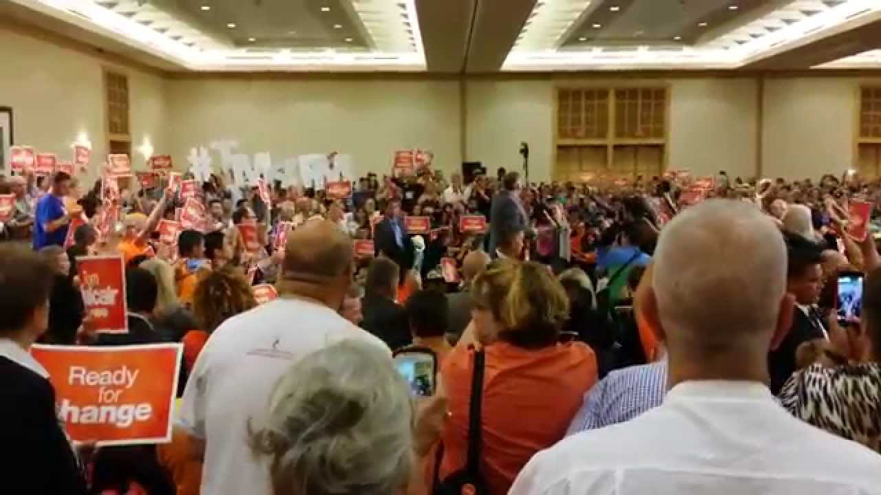 NDP Rally for Change in Vancouver - YouTube