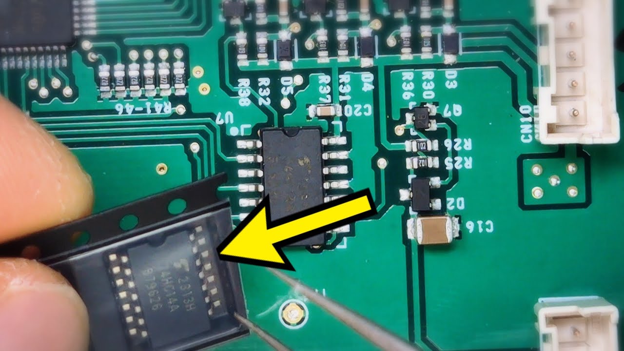 299. Suspected IC replacement during PCB repair - YouTube