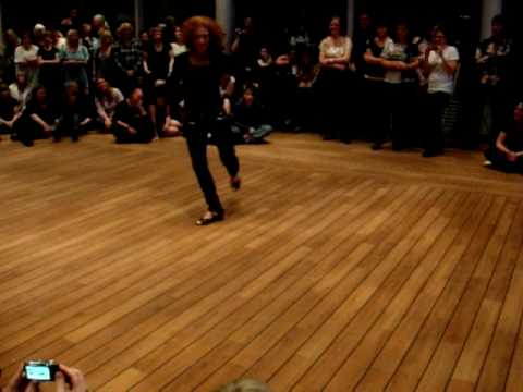 Stomp & Kick - YouTube