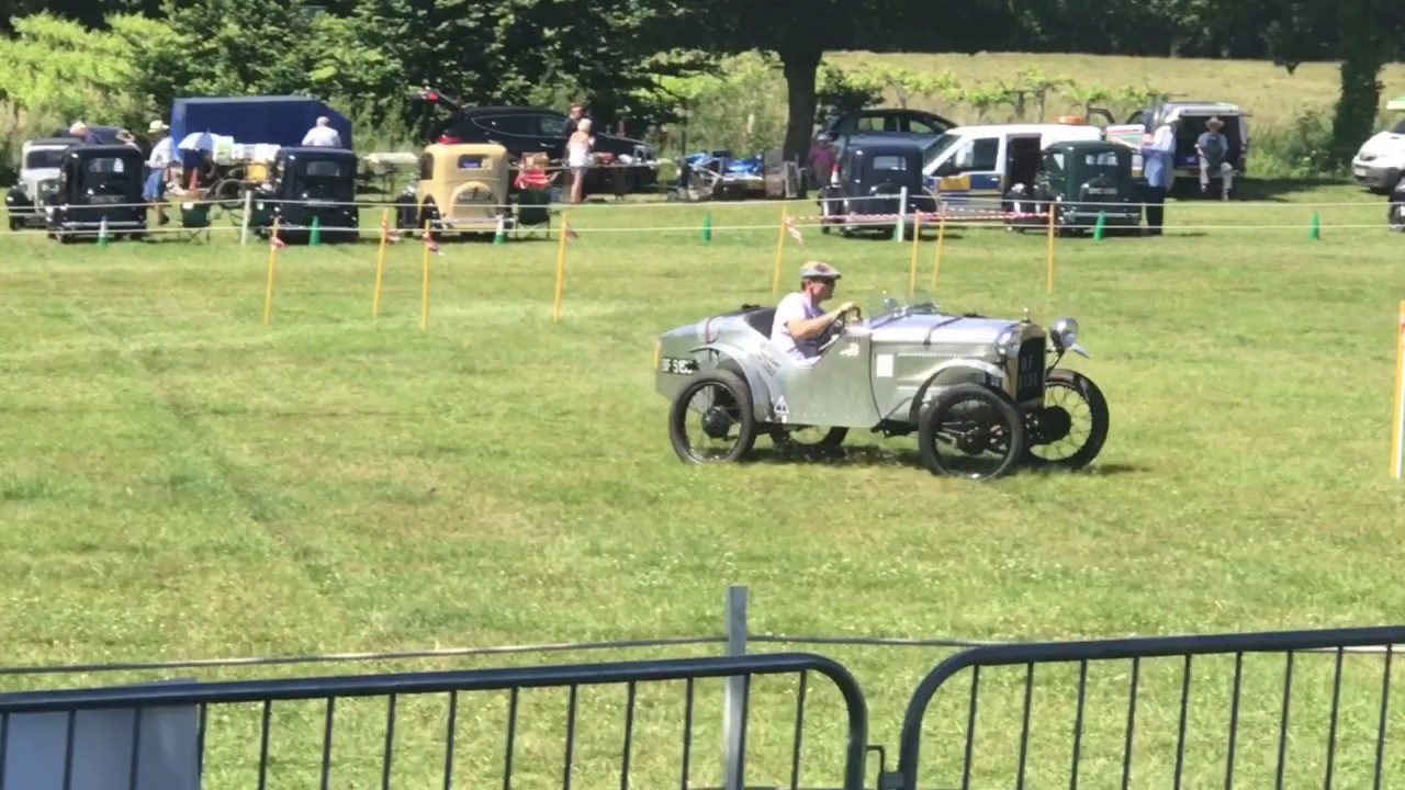 Austin Seven Rally - Classic Cars at Beaulieu - YouTube