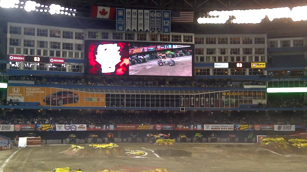 Tom Meents Maximum Destruction Toronto Monster Jam 2012 - YouTube