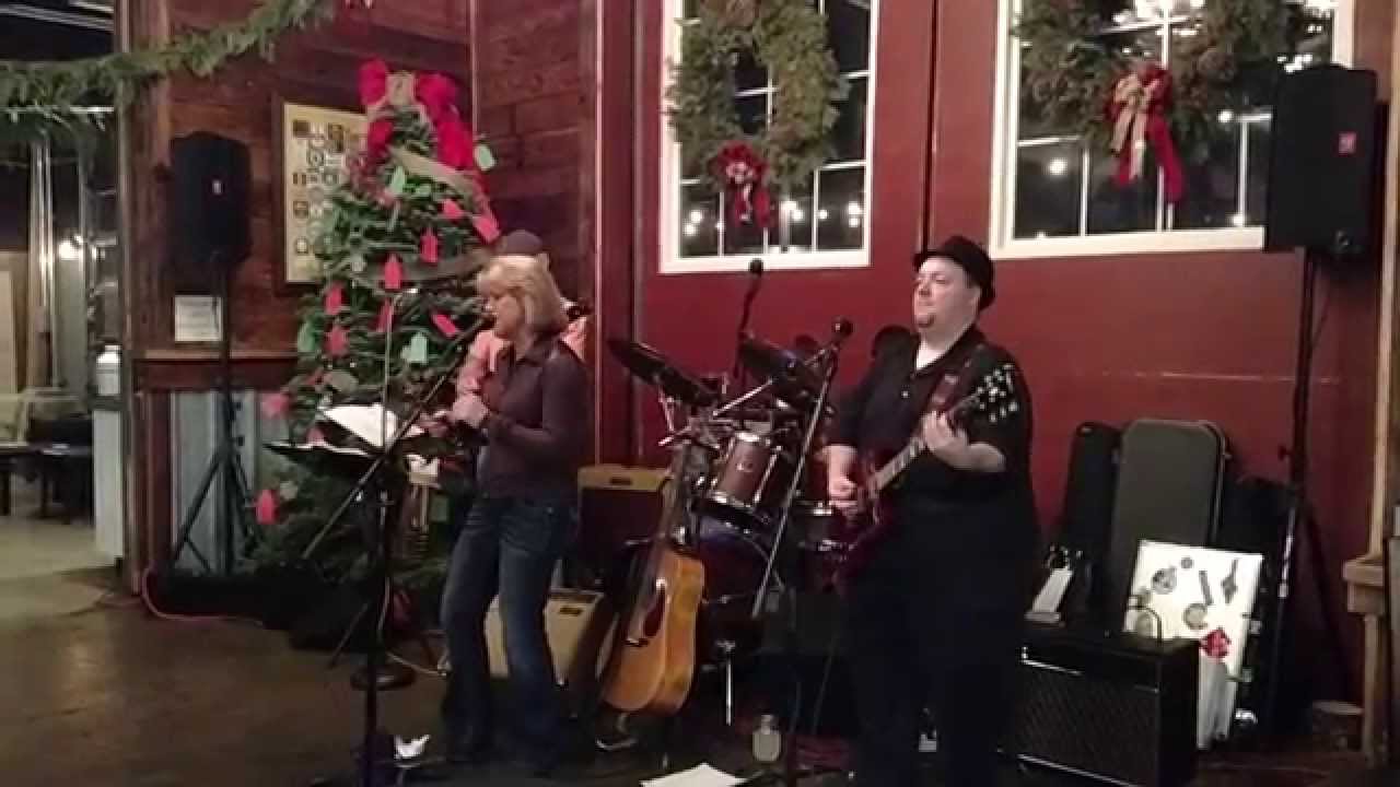Leanne McClellan Band - YouTube