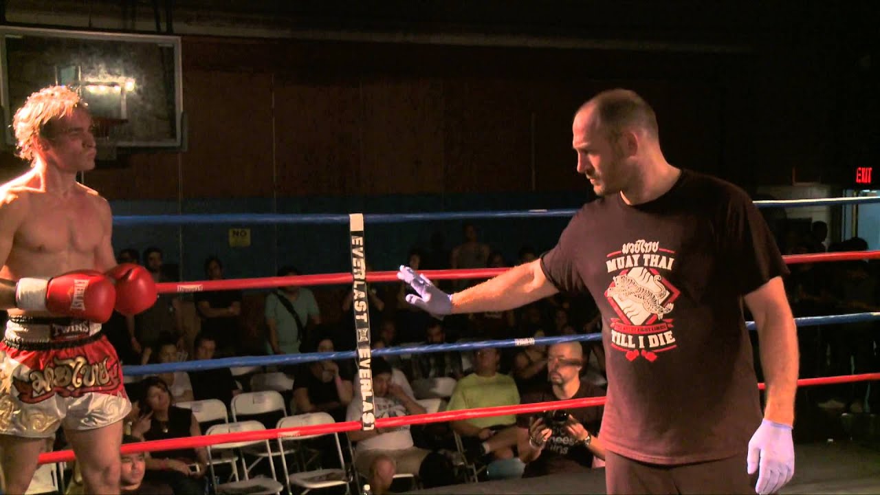 Nicholas Doucette v Codie Payne - YouTube