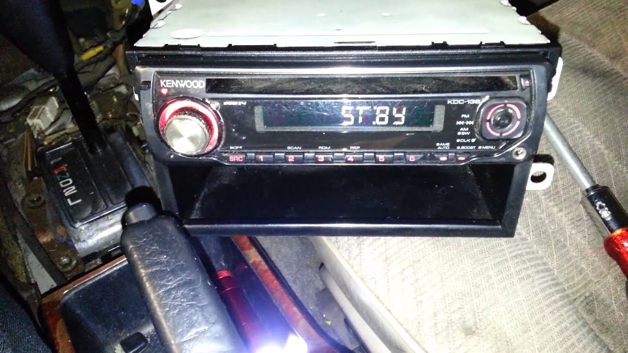 97 toyota 4runner head unit install 4/4 - YouTube