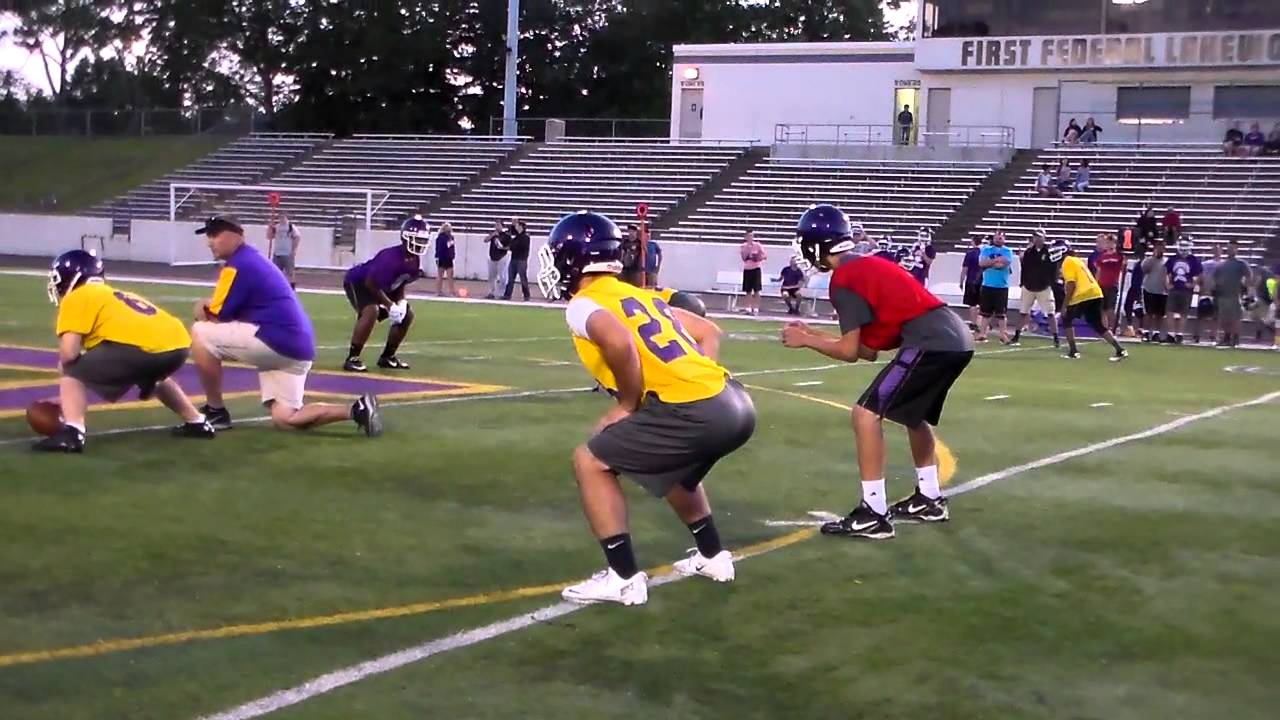 Lakewood Ranger Andrew Lesko takes out 3 defenders 7-24-14 - YouTube