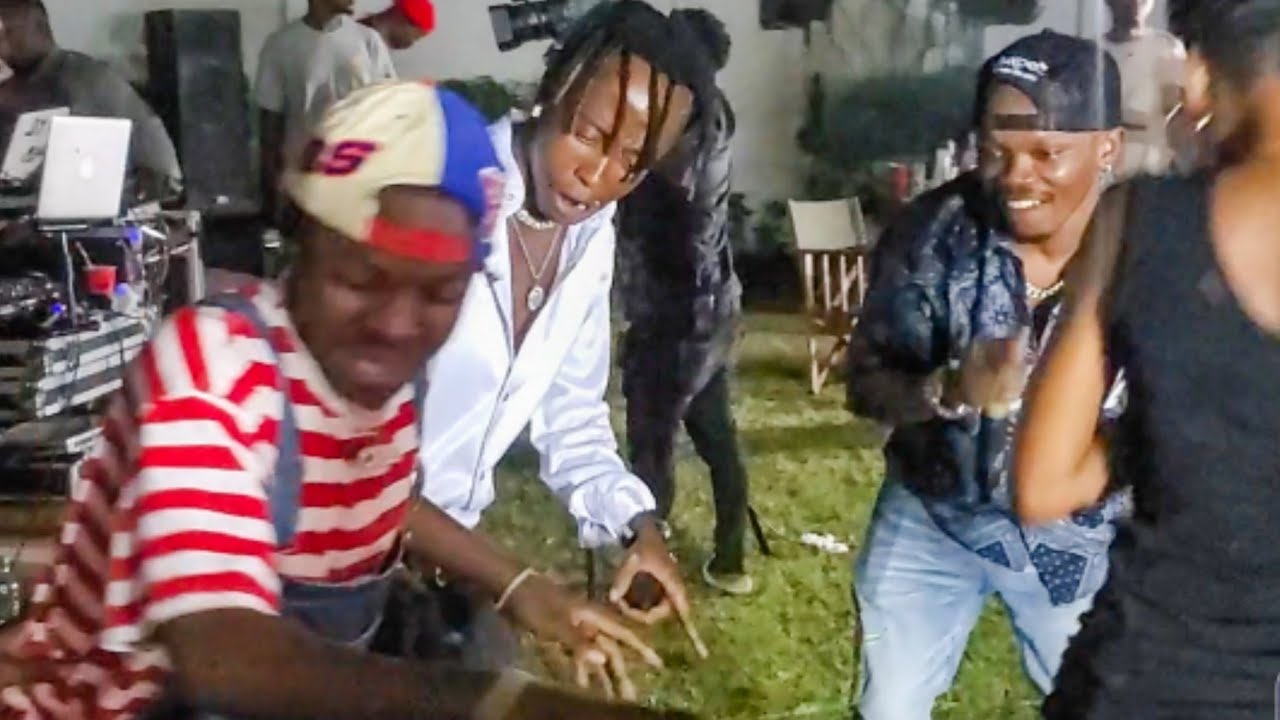 Balaa mc , Marioo Singeli Mpya | Tibu Duma - YouTube