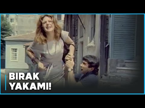 Bülbül Ailesi Türk Filmi | Tosun Öğretmene Kafayı Takıyor