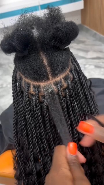 Two Strand Twist Out Tutorial | Natural Hair - YouTube