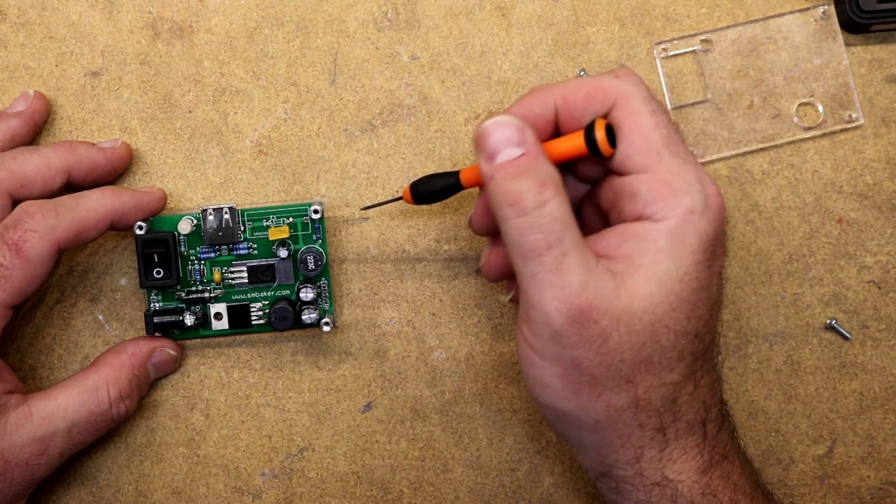 Building the ultimate USB power distribution system - YouTube