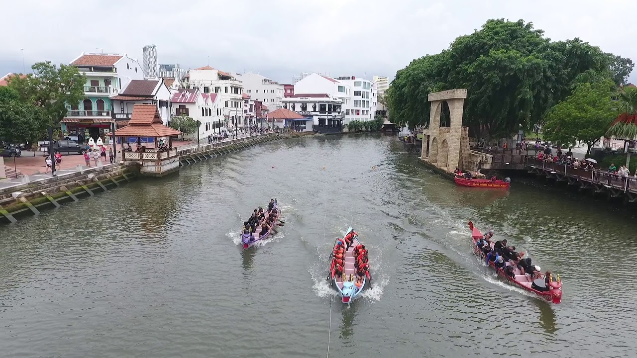 Perlumbaan Perahu Naga Melaka 2018 : KL Barbarians A - Semi Finals ...