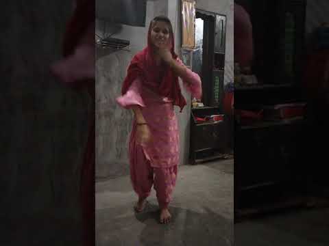 Cute Jyoti Sharma dans