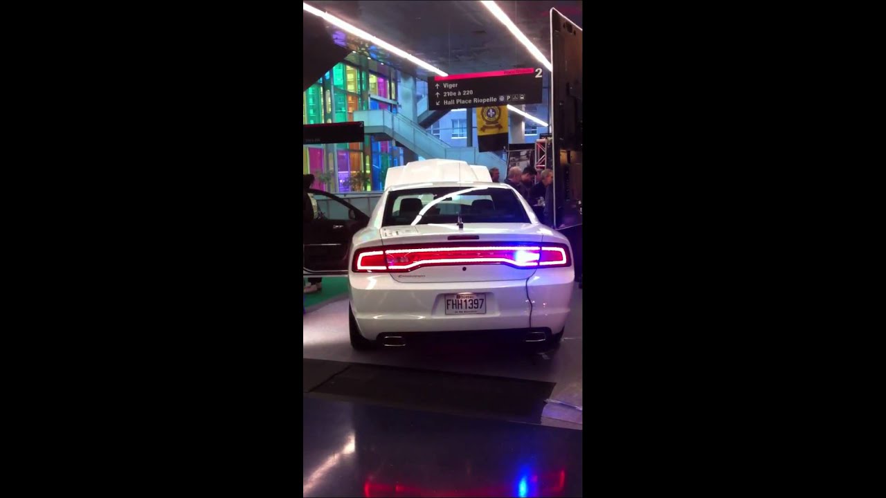 2011 Dodge Charger undercover - YouTube
