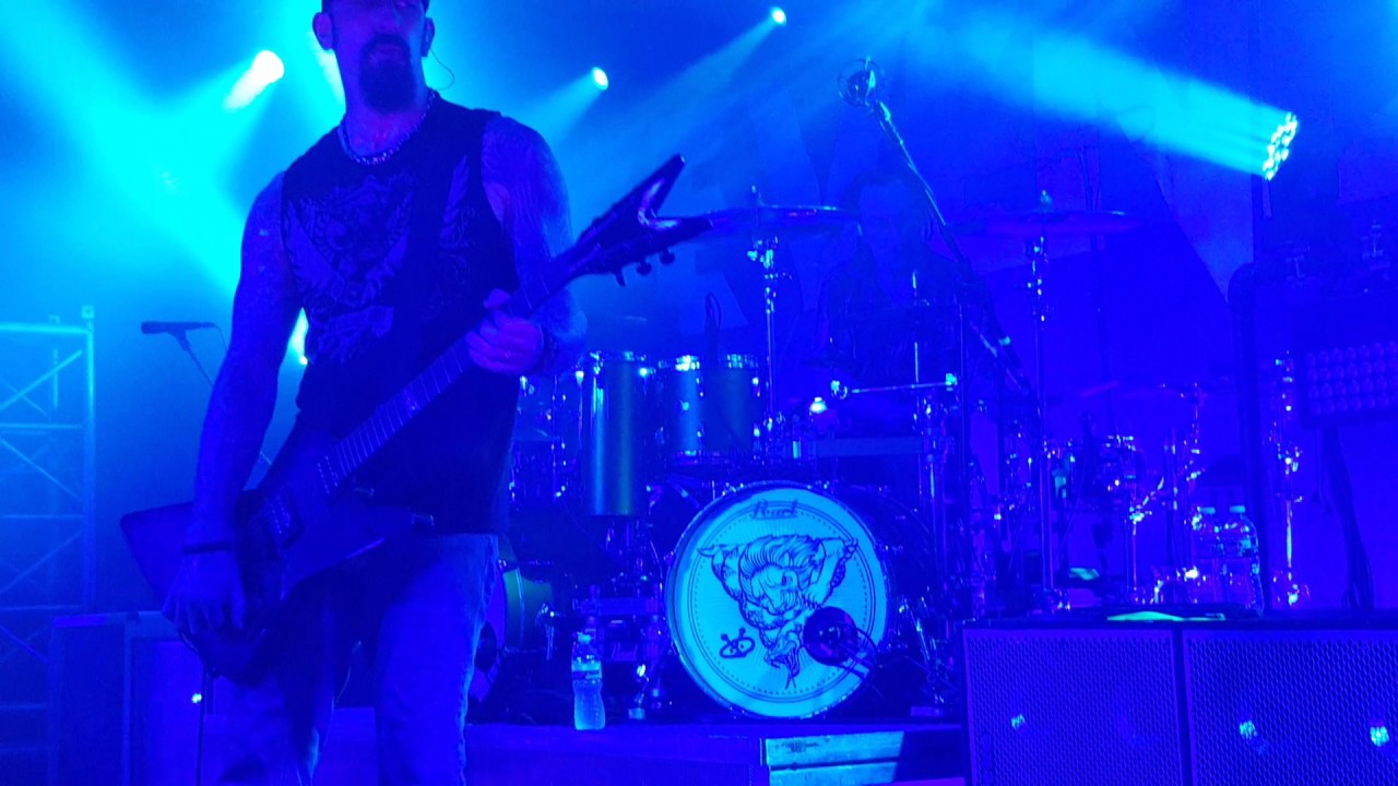 Morgan Rose ....Sevendust..."Waffle" 10-18-16 - YouTube