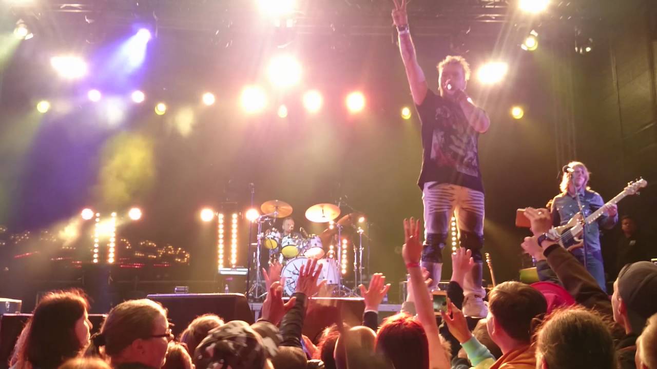 Terminaator - Jimmy LIVE @ Õllesummer 2016 - YouTube