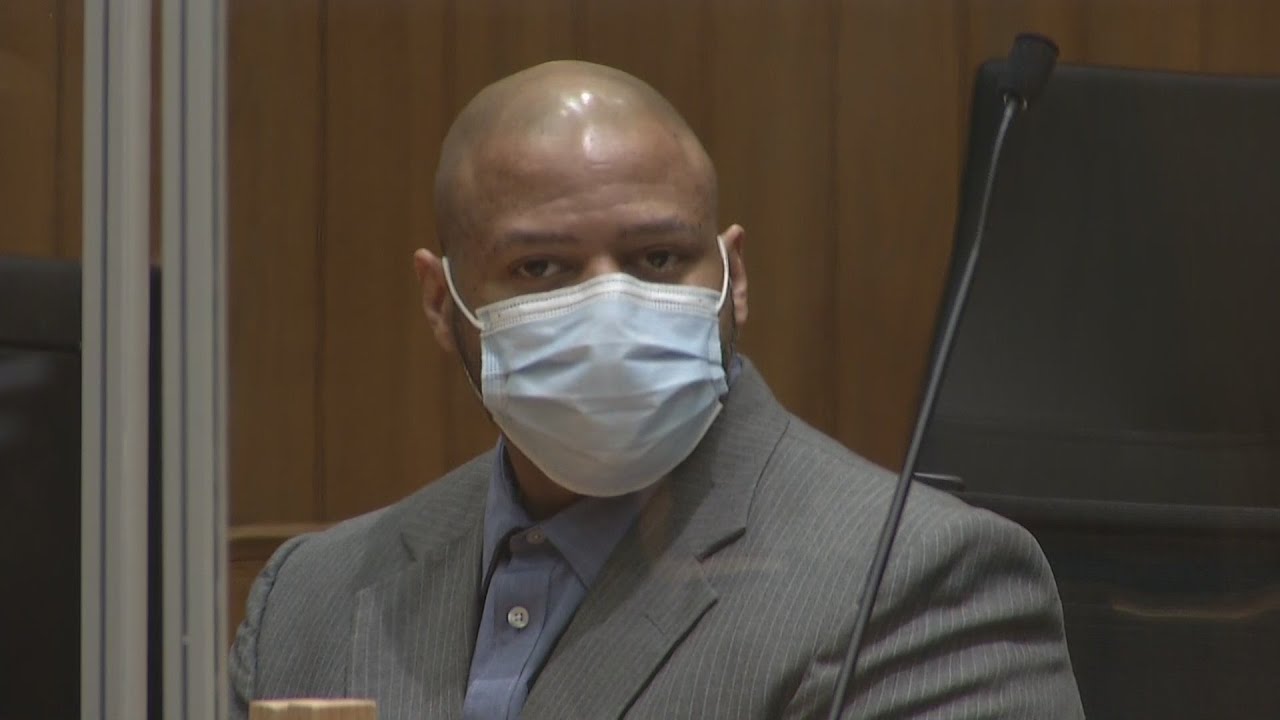 Accused serial killer Stewart Weldon pleads guilty - YouTube