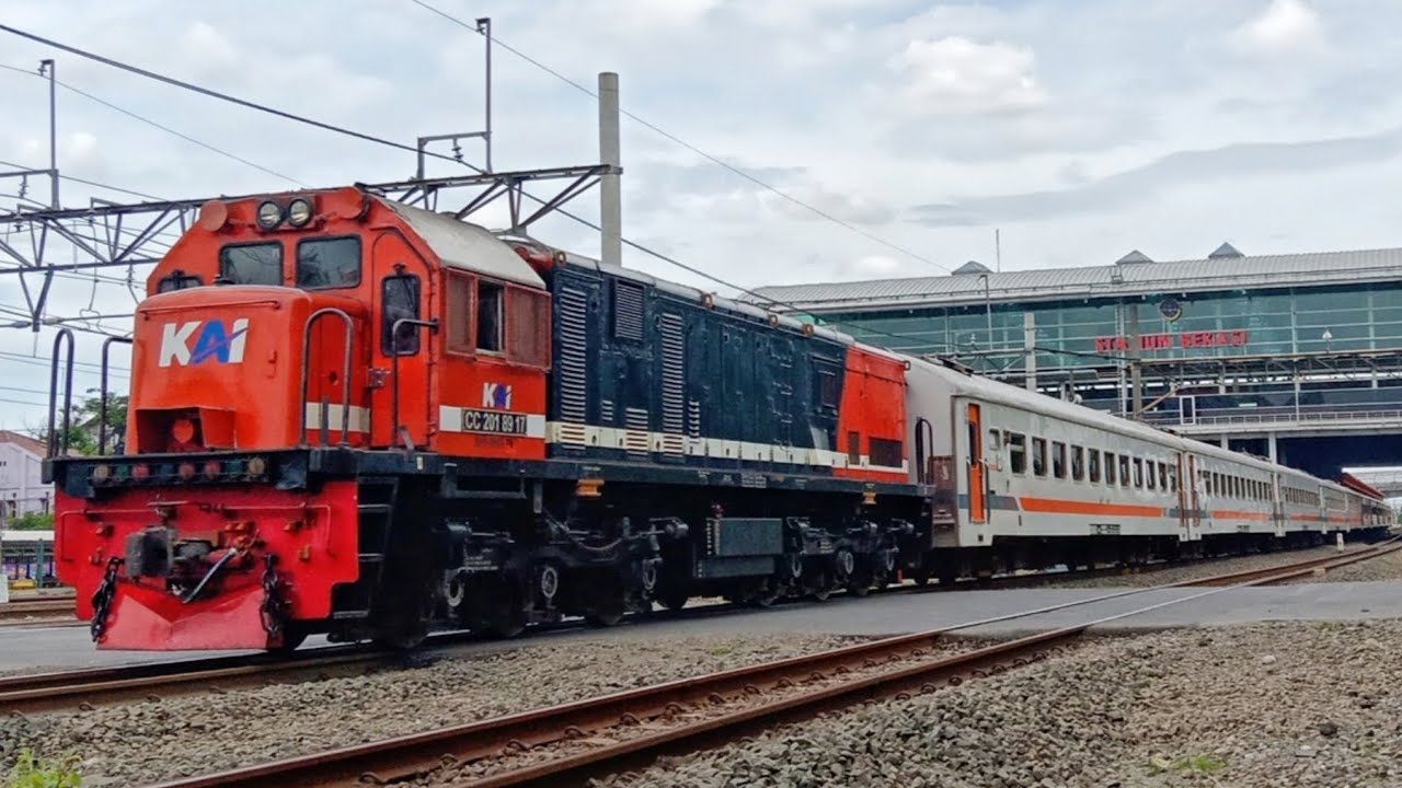 KA Rajabasa ehh maksudnya KA Matarmaja berangkat stasiun Bekasi Lokomotif dinas CC 201 89 17 PWT ...