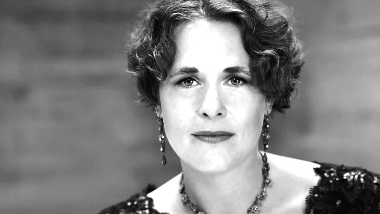 Bach: Erbarme dich - Marianne Beate Kielland - YouTube