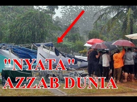 Ngeri !!! Pemakaman SUTAN BHATOEGANA Diwarnai petir dan Hujan Angin