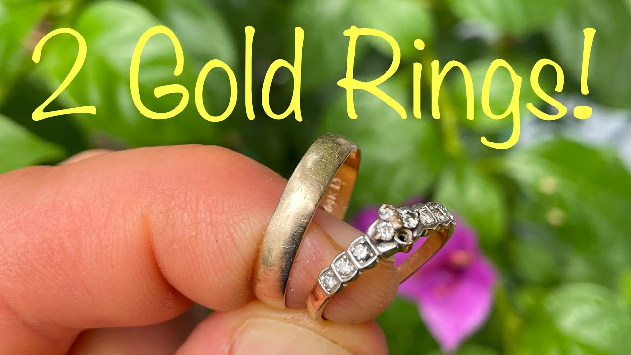 Saltwater Beach Metal Detecting 2 Gold Rings! - YouTube