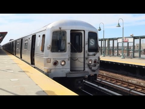 R46 Rockaway Shuttle Trains (S trains) at Beach 90th Street - Holland ...
